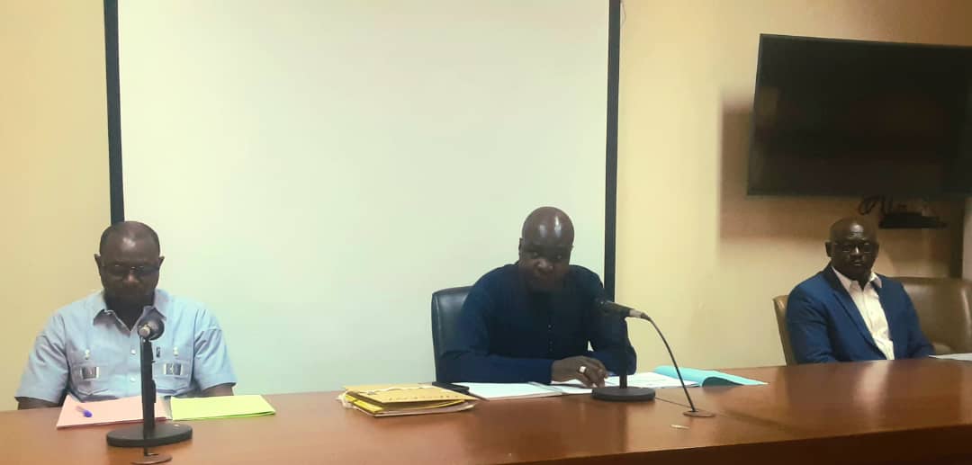 Mise en Œuvre de la Phase Pilote du Fichier National des Élèves : L ...